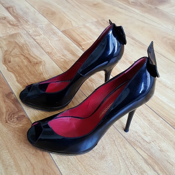 Georgina Goodman | Shoes | Georgina Goodman Black Heels Sz 65 Made In ...